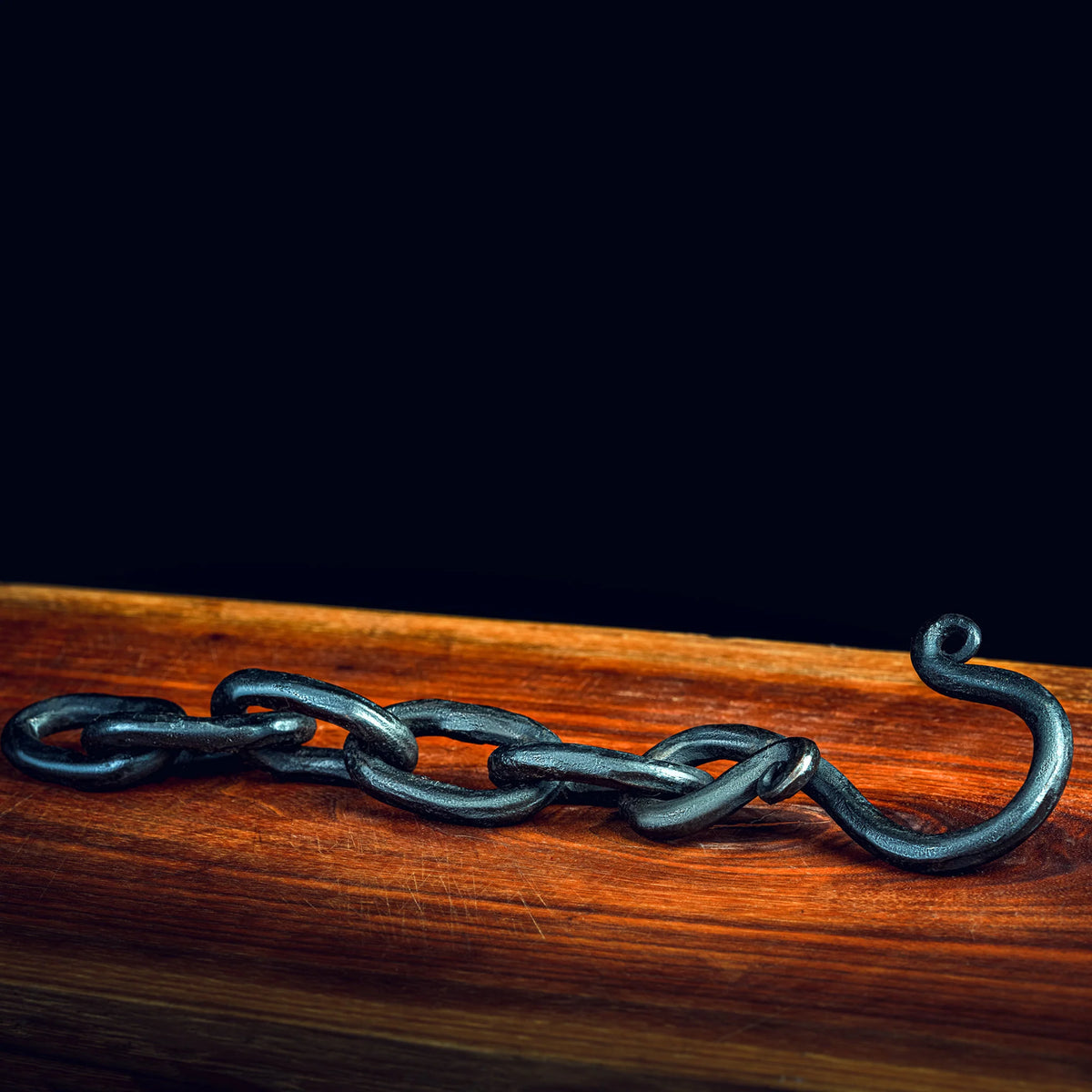 Cowboy Cauldron Hand-Wrought Chain — Classic Fireplace & BBQ Store